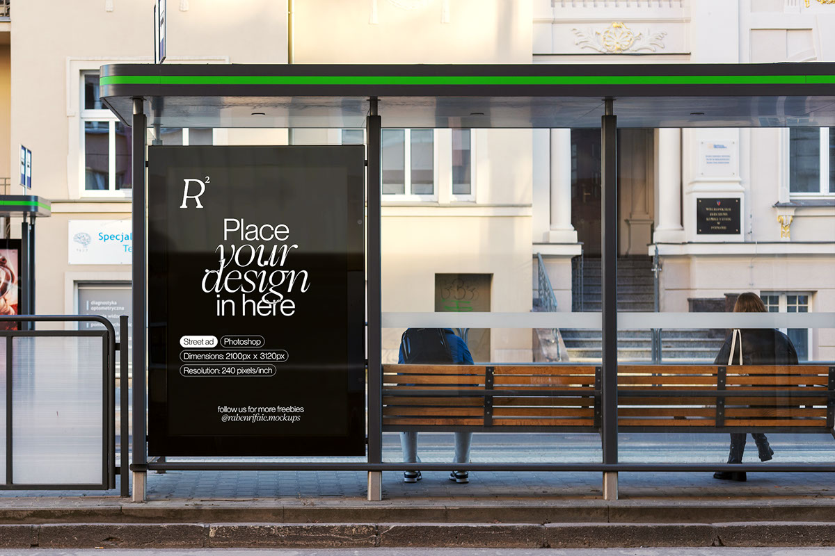 Horizontal Street Ad Mockup 1 on Behance :: Behance