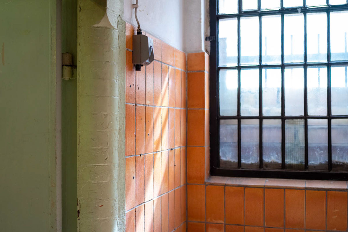 Prison | Edit | Photoshop Lightroom