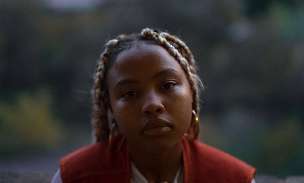 Grainy portrait | Edit | Photoshop Lightroom