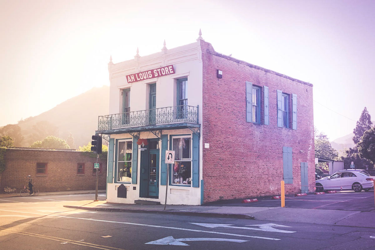 Downtown storefront | Edit | Photoshop Lightroom
