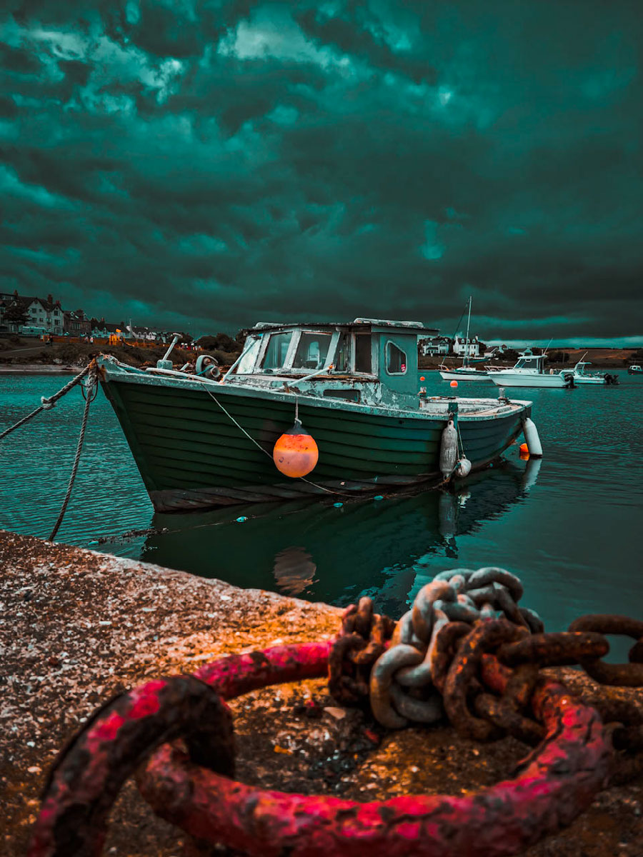 Boat Dark Mood | Edit | Photoshop Lightroom