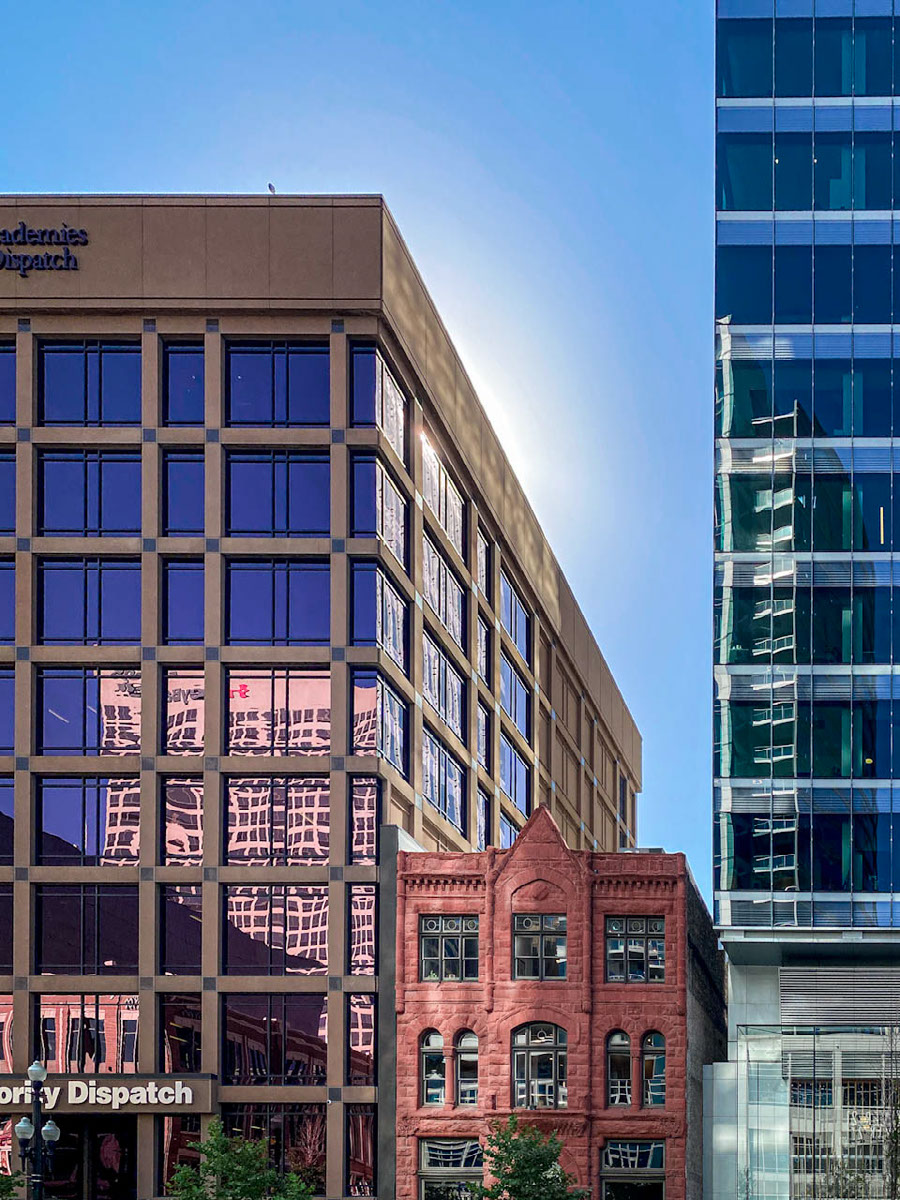 Little building | Edit | Photoshop Lightroom