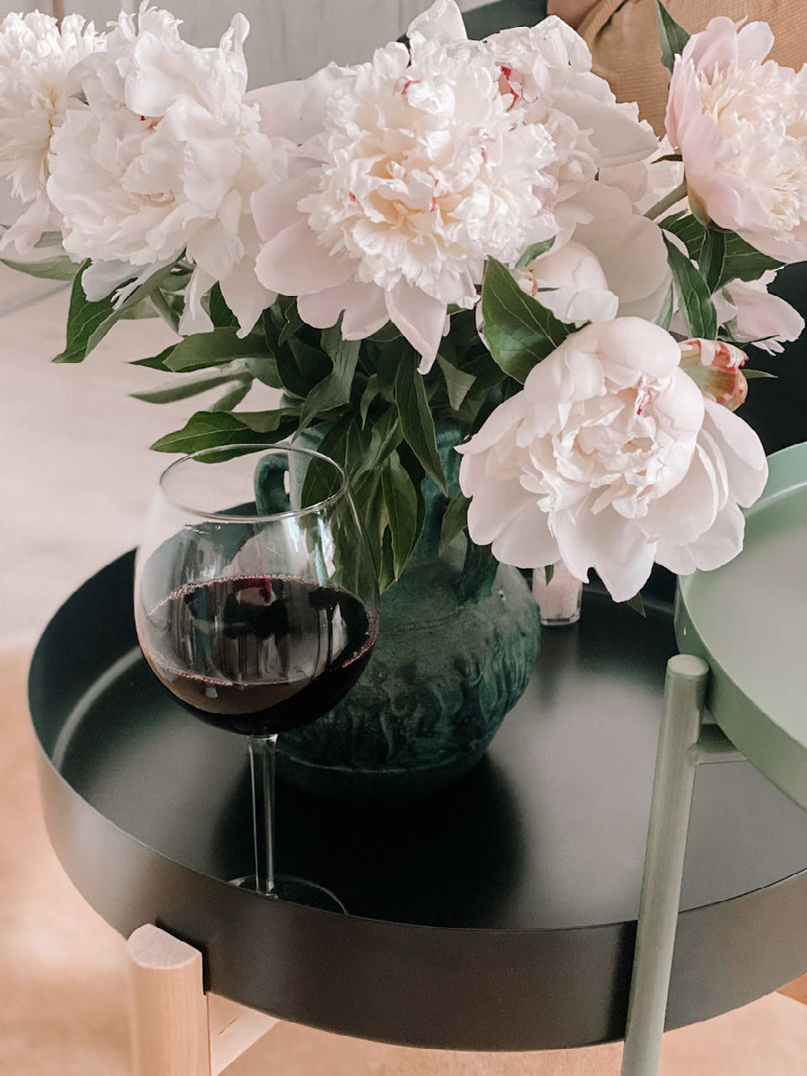 Glass of wine | Edit | Photoshop Lightroom