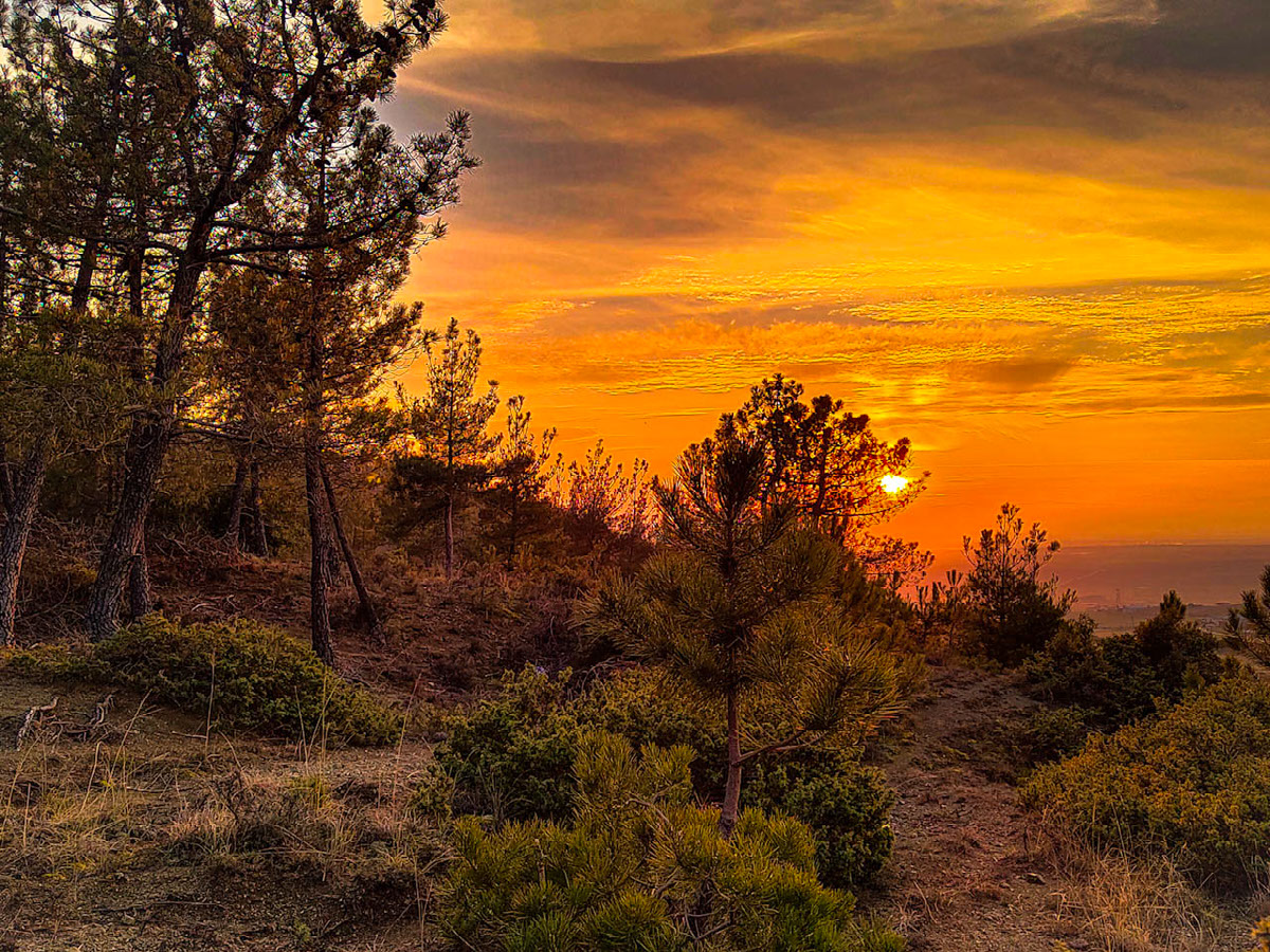 Sunset over the mountains | Edit | Photoshop Lightroom