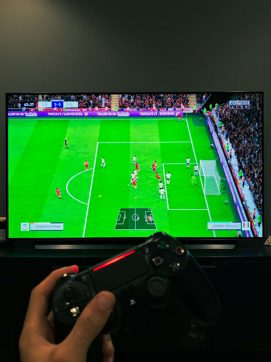 LG CX & PS4 Pro | Edit | Photoshop Lightroom