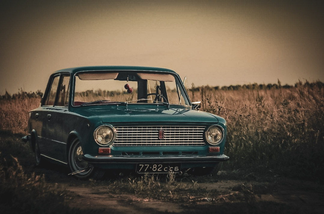Beutiful russian car | Edit | Photoshop Lightroom