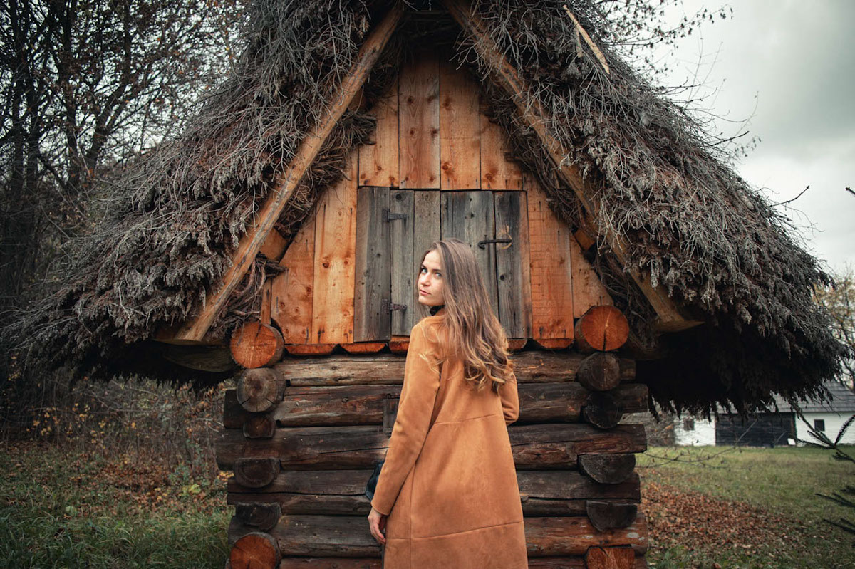 Portrait with hut | Edit | Photoshop Lightroom