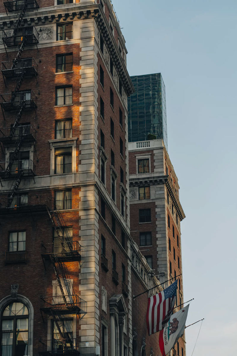 Old buildings | Edit | Photoshop Lightroom