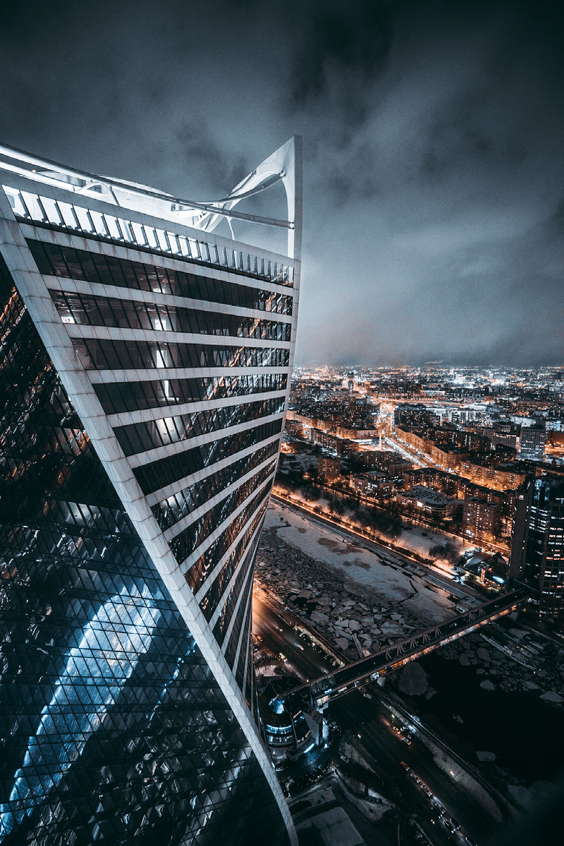 Improving light and color for a night shot. Create vibrant night shots ...