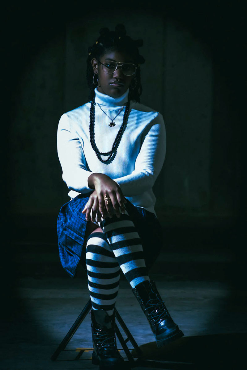 Dark spotlight | Edit | Photoshop Lightroom