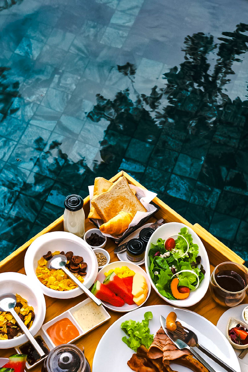 Floating breakfast | Edit | Photoshop Lightroom