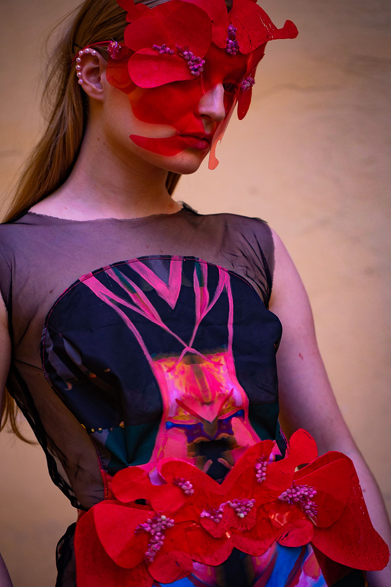 Sara 1 | Remix | Photoshop Lightroom