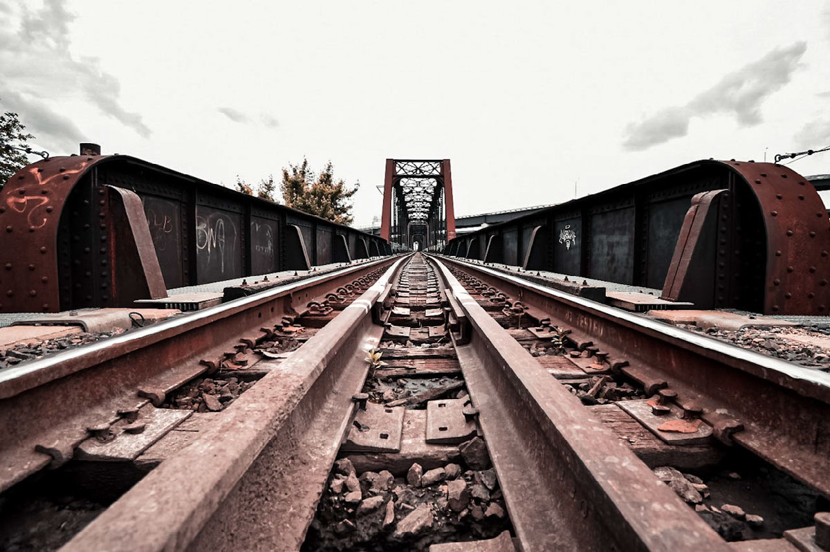 Train track | Edit | Photoshop Lightroom