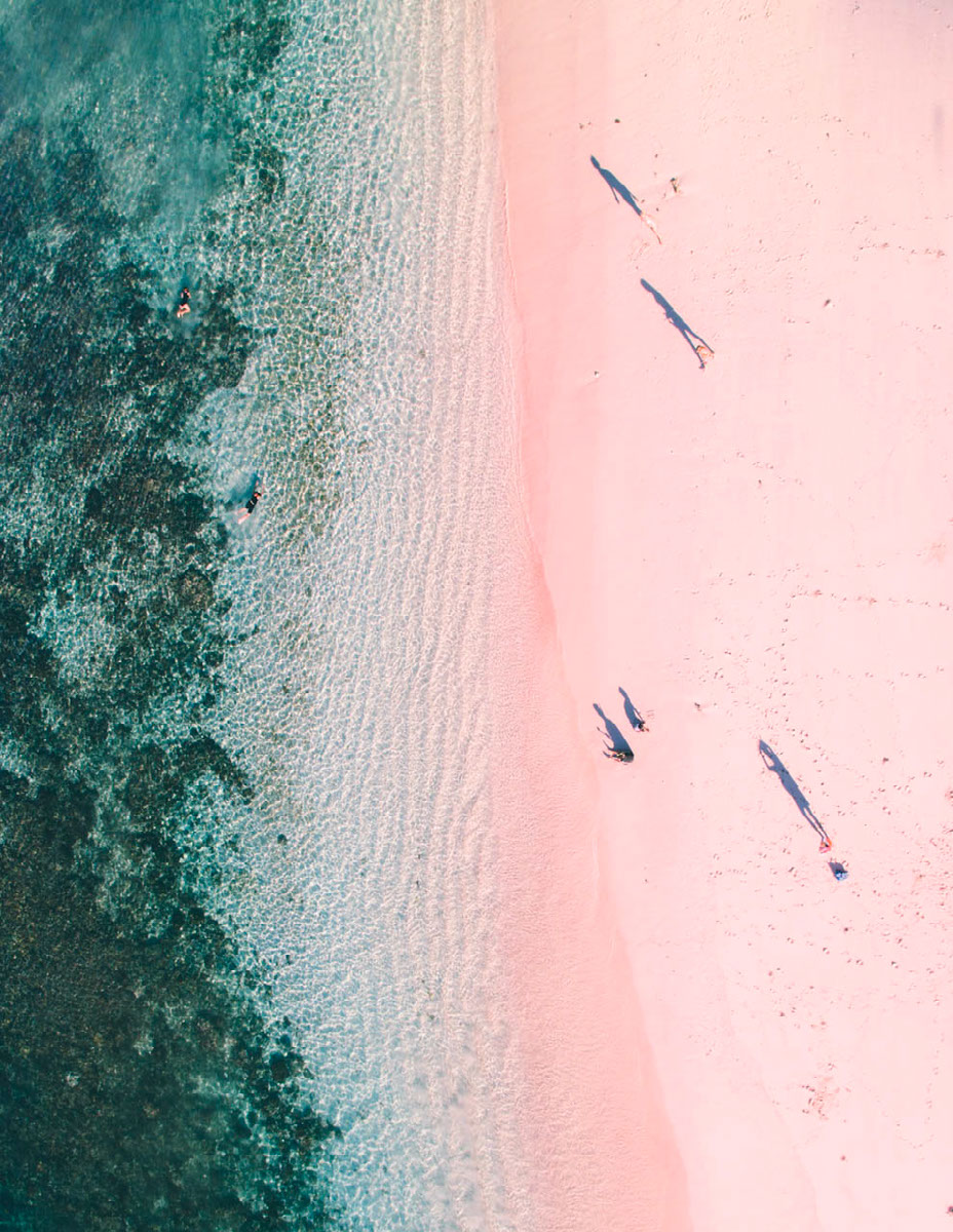 The Contrast colors of Pink Beach | Edit | Photoshop Lightroom