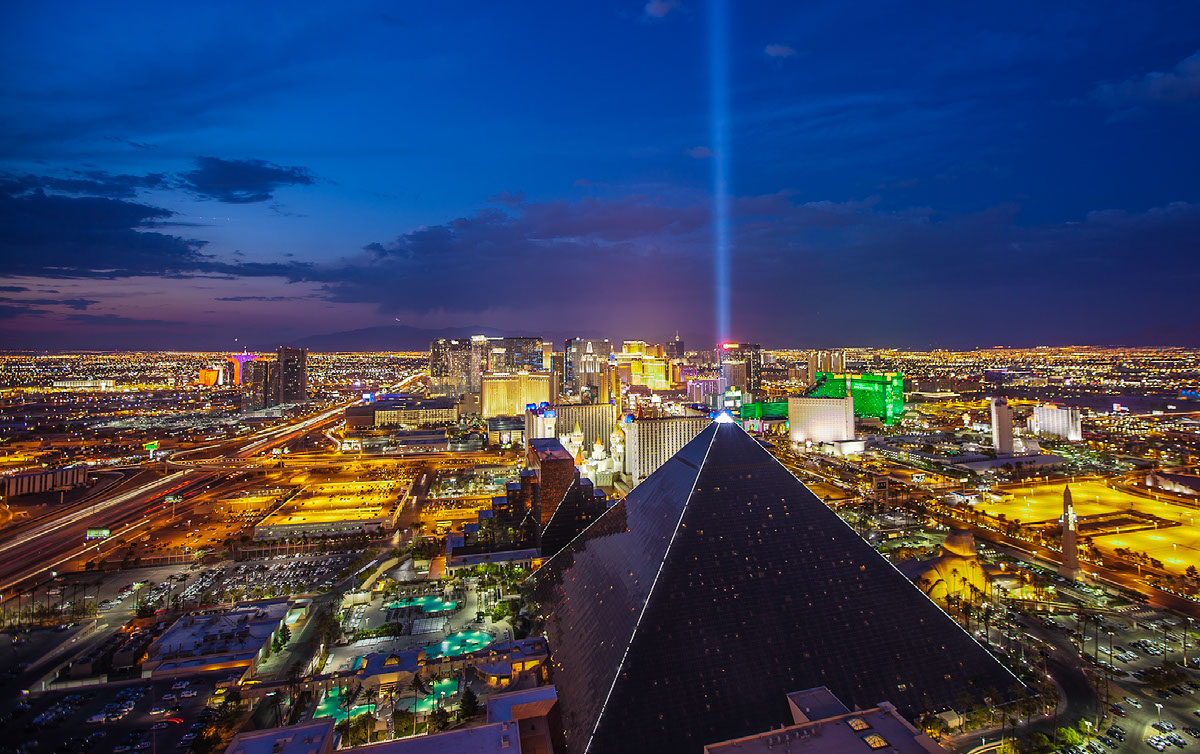 Las Vegas Nights | Edit | Photoshop Lightroom