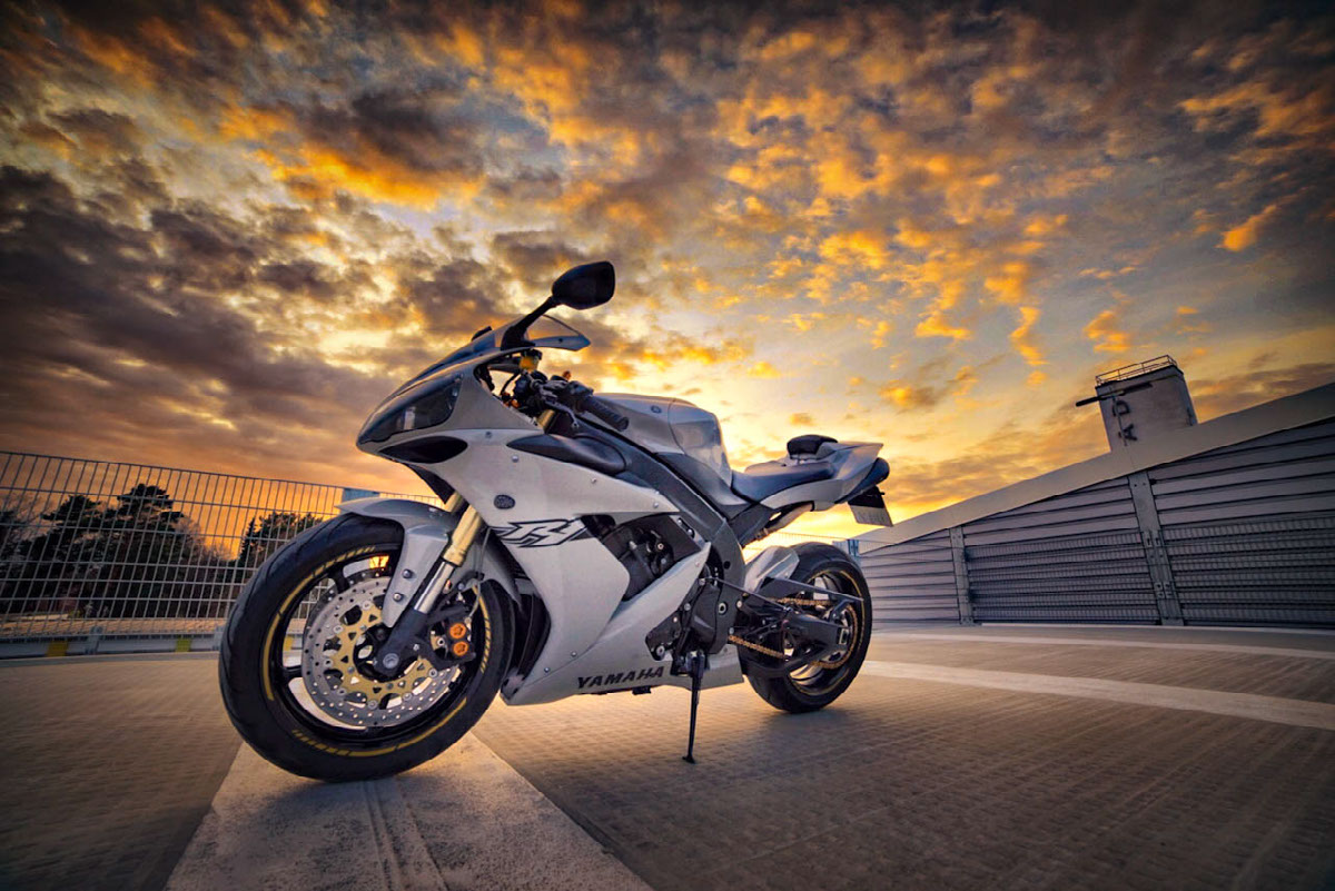 Yamaha r1 Sunset | Edit | Photoshop Lightroom